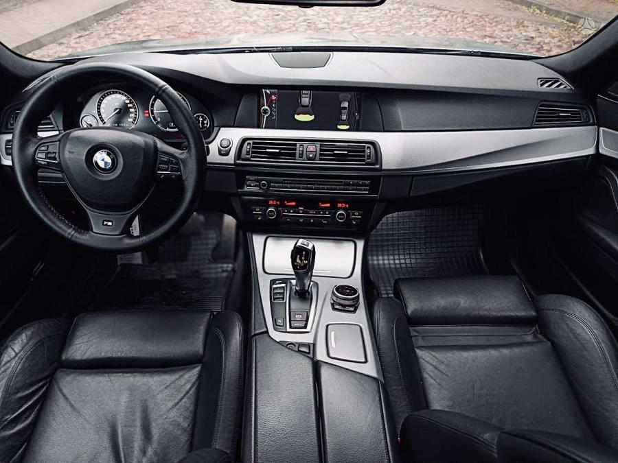 Grey BMW 525 2011 in Utena, with an engine capacity of 2.00 L and mileage of 215 thousand km for 11750 €, photo 52 on AUTOMOTO.COM.LV