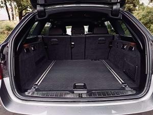 Grey BMW 525 2011 in Utena, with an engine capacity of 2.00 L and mileage of 215 thousand km for 11750 €, photo 56 on AUTOMOTO.COM.LV