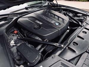Grey BMW 525 2011 in Utena, with an engine capacity of 2.00 L and mileage of 215 thousand km for 11750 €, photo 59 on AUTOMOTO.COM.LV