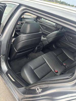Pelēks BMW 525 2011 Kauņa, ar dzinēja tilpumu 2.99 L un nobraukumu 335 tūkst. km par 10500 €, foto 8 vietnē AUTOMOTO.COM.LV