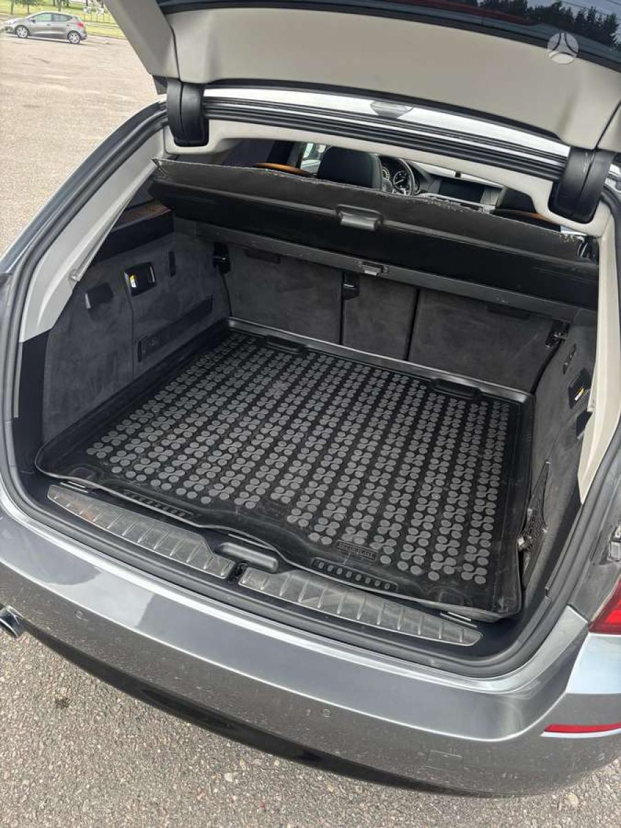 Pelēks BMW 525 2011 Kauņa, ar dzinēja tilpumu 2.99 L un nobraukumu 335 tūkst. km par 10500 €, foto 9 vietnē AUTOMOTO.COM.LV