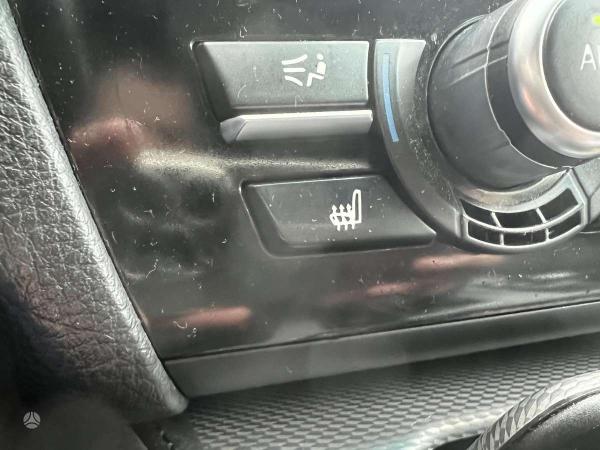 Grey BMW 525 2011 in Vilnius, with an engine capacity of 2.99 L and mileage of 358 thousand km for 7300 €, photo 10 on AUTOMOTO.COM.LV