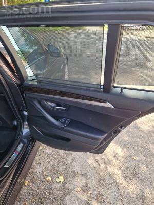 Pelēks BMW 525 2011 Ogre, ar dzinēja tilpumu 3.00 L un nobraukumu 285 tūkst. km par 9300 €, foto 17 vietnē AUTOMOTO.COM.LV
