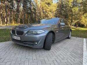 Серый БМВ 525 2011 в Рига, объемом двигателя 3.00 л и пробегом 399 тыс. км за 6200 €, фото  на AUTOMOTO.COM.LV