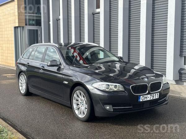 BMW 525 2011 Rīga vietnē Pelēks BMW 525 2011 Rīga, ar dzinēja tilpumu 3.00 L un nobraukumu 0 tūkst. km par 5900 €, foto 3 vietnē AUTOMOTO.COM.LV