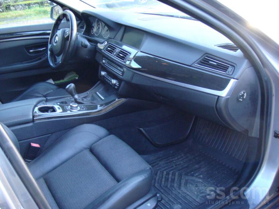 Pelēks BMW 525 2011 Rīga, ar dzinēja tilpumu 3.00 L un nobraukumu 303 tūkst. km par 8000 €, foto 5 vietnē AUTOMOTO.COM.LV