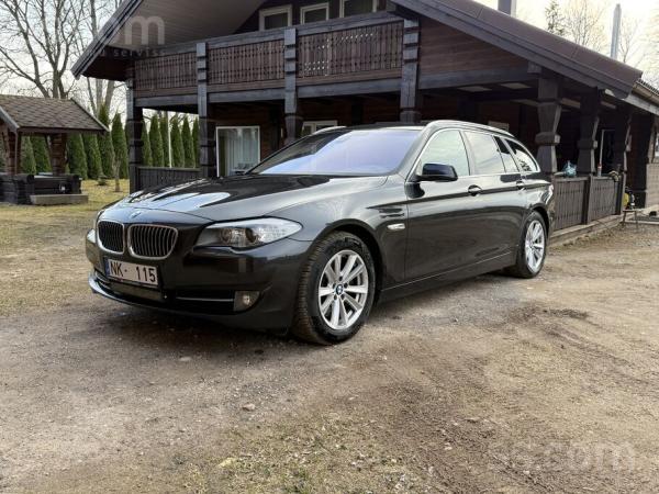 Pelēks BMW 525 2011 Valmiera, ar dzinēja tilpumu 3.00 L un nobraukumu 303 tūkst. km par 8150 €, foto 1 vietnē AUTOMOTO.COM.LV