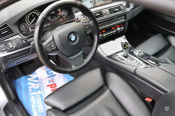 Grey BMW 525 2012 in Alytus, with an engine capacity of 2.00 L and mileage of 284 thousand km for 8900 €, photo 9 on AUTOMOTO.COM.LV