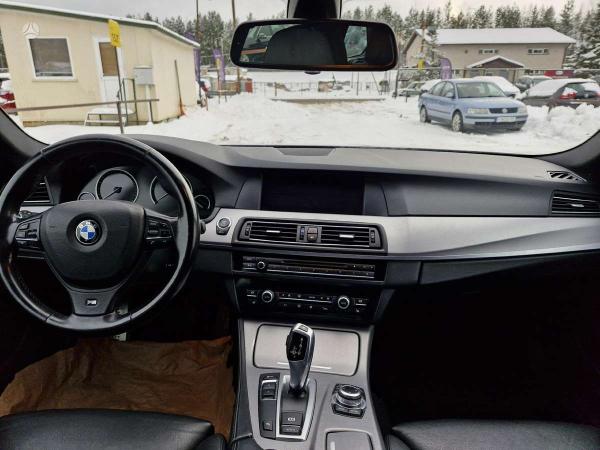 Grey BMW 525 2012 in Vilnius, with an engine capacity of 2.00 L and mileage of 311 thousand km for 9650 €, photo 8 on AUTOMOTO.COM.LV
