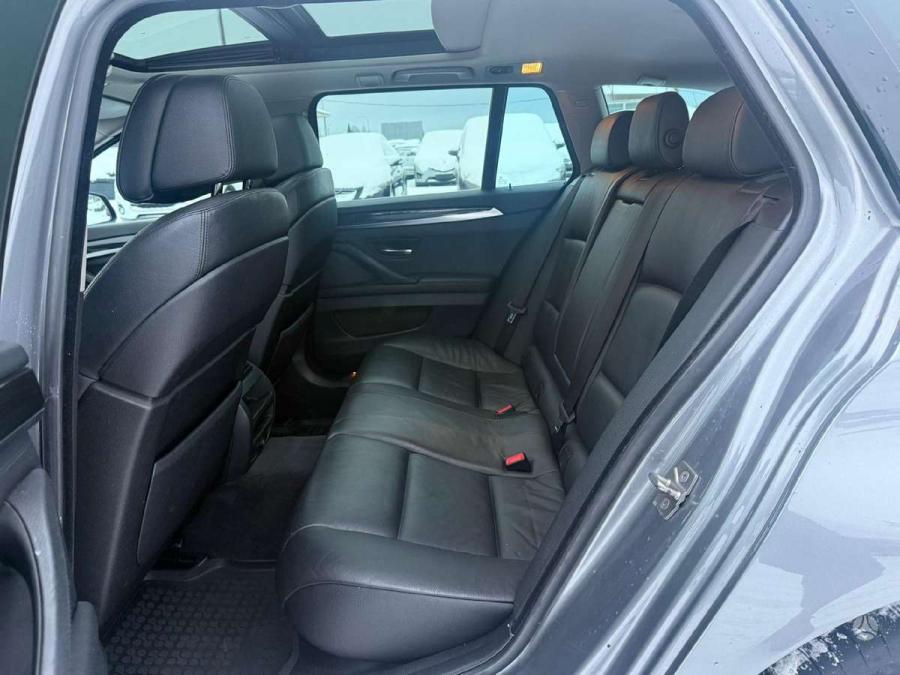 Grey BMW 525 2012 in Utena, with an engine capacity of 2.00 L and mileage of 287 thousand km for 7350 €, photo 20 on AUTOMOTO.COM.LV