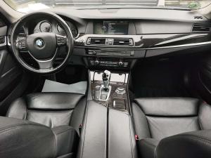 Grey BMW 525 2012 in Vilnius, with an engine capacity of 2.00 L and mileage of 290 thousand km for 9150 €, photo 8 on AUTOMOTO.COM.LV