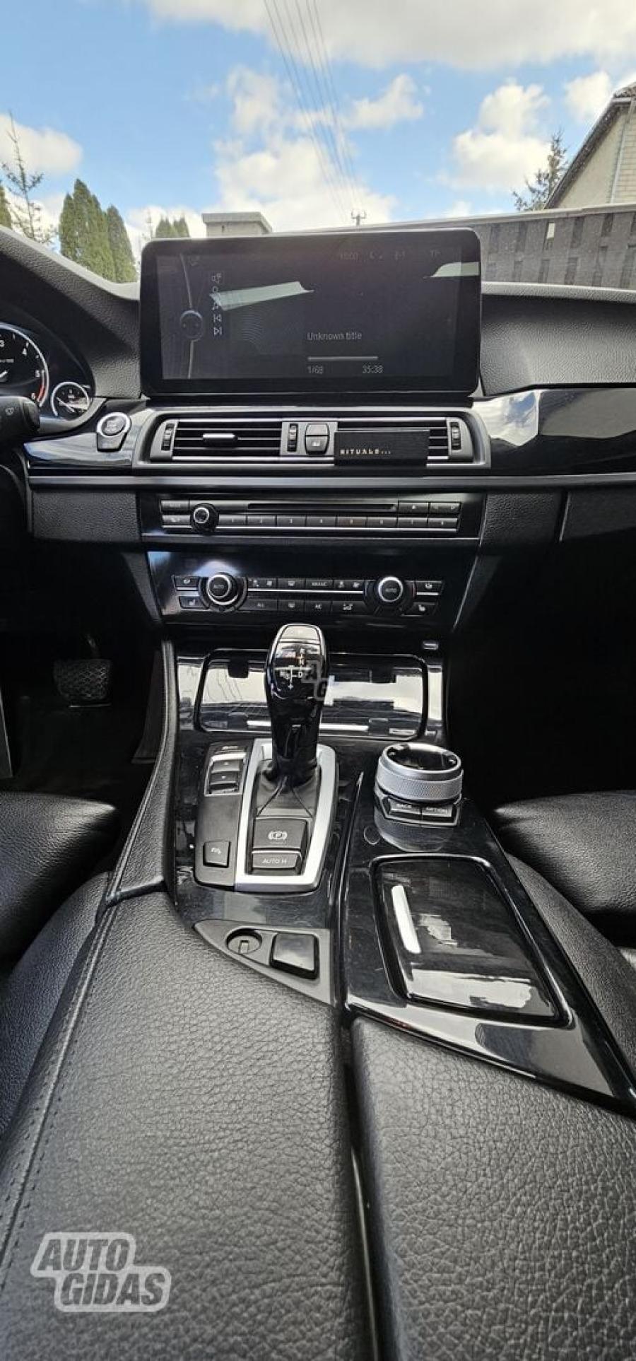 Pelēks BMW 525 2012 Marijampole, ar dzinēja tilpumu 2.00 L un nobraukumu 350 tūkst. km par 10350 €, foto 9 vietnē AUTOMOTO.COM.LV