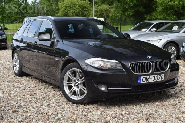 Grey BMW 525 2012 in Kuldiga, with an engine capacity of 2.00 L and mileage of 0 thousand km for 8490 €, photo 4 on AUTOMOTO.COM.LV
