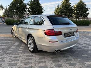 Pelēks BMW 525 2012 Viļņa, ar dzinēja tilpumu 2.00 L un nobraukumu 320 tūkst. km par 6950 €, foto 9 vietnē AUTOMOTO.COM.LV
