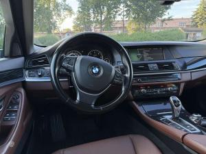Pelēks BMW 525 2012 Viļņa, ar dzinēja tilpumu 2.00 L un nobraukumu 320 tūkst. km par 6950 €, foto 15 vietnē AUTOMOTO.COM.LV