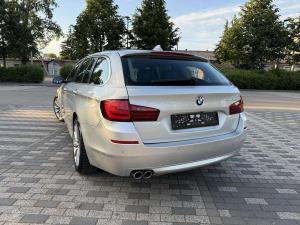 Pelēks BMW 525 2012 Viļņa, ar dzinēja tilpumu 2.00 L un nobraukumu 320 tūkst. km par 6950 €, foto 25 vietnē AUTOMOTO.COM.LV