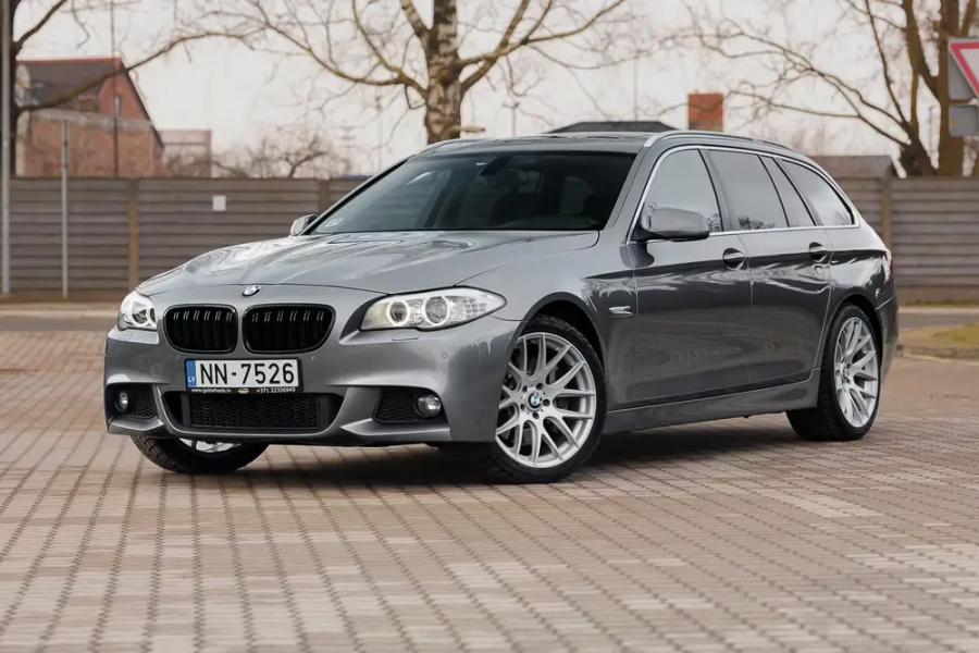 Pelēks BMW 525 2012 Jelgava, ar dzinēja tilpumu 2.00 L un nobraukumu 260 tūkst. km par 9900 €, foto 1 vietnē AUTOMOTO.COM.LV