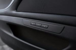 Pelēks BMW 525 2012 Jelgava, ar dzinēja tilpumu 2.00 L un nobraukumu 260 tūkst. km par 9900 €, foto 22 vietnē AUTOMOTO.COM.LV