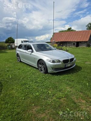 Grey BMW 525 2012 in Riga, with an engine capacity of 2.00 L and mileage of 376 thousand km for 7200 €, photo 6 on AUTOMOTO.COM.LV
