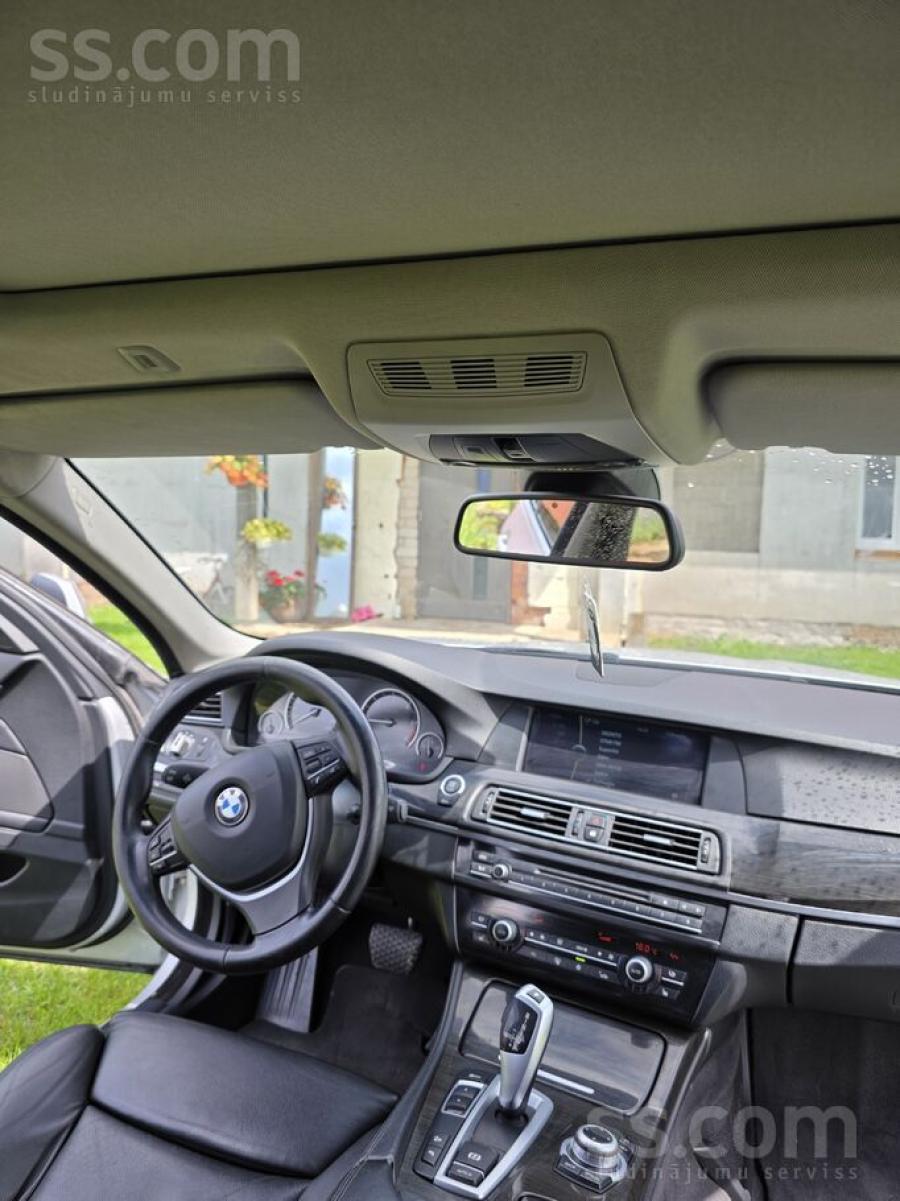 Grey BMW 525 2012 in Riga, with an engine capacity of 2.00 L and mileage of 376 thousand km for 7200 €, photo 10 on AUTOMOTO.COM.LV