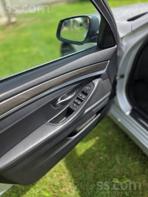Grey BMW 525 2012 in Riga, with an engine capacity of 2.00 L and mileage of 376 thousand km for 7200 €, photo 14 on AUTOMOTO.COM.LV
