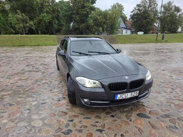 Pelēks BMW 525 2012 Šilutė, ar dzinēja tilpumu 2.00 L un nobraukumu 355 tūkst. km par 6000 €, foto 1 vietnē AUTOMOTO.COM.LV