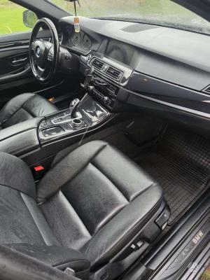 Grey BMW 525 2012 in Silute, with an engine capacity of 2.00 L and mileage of 355 thousand km for 6000 €, photo 10 on AUTOMOTO.COM.LV