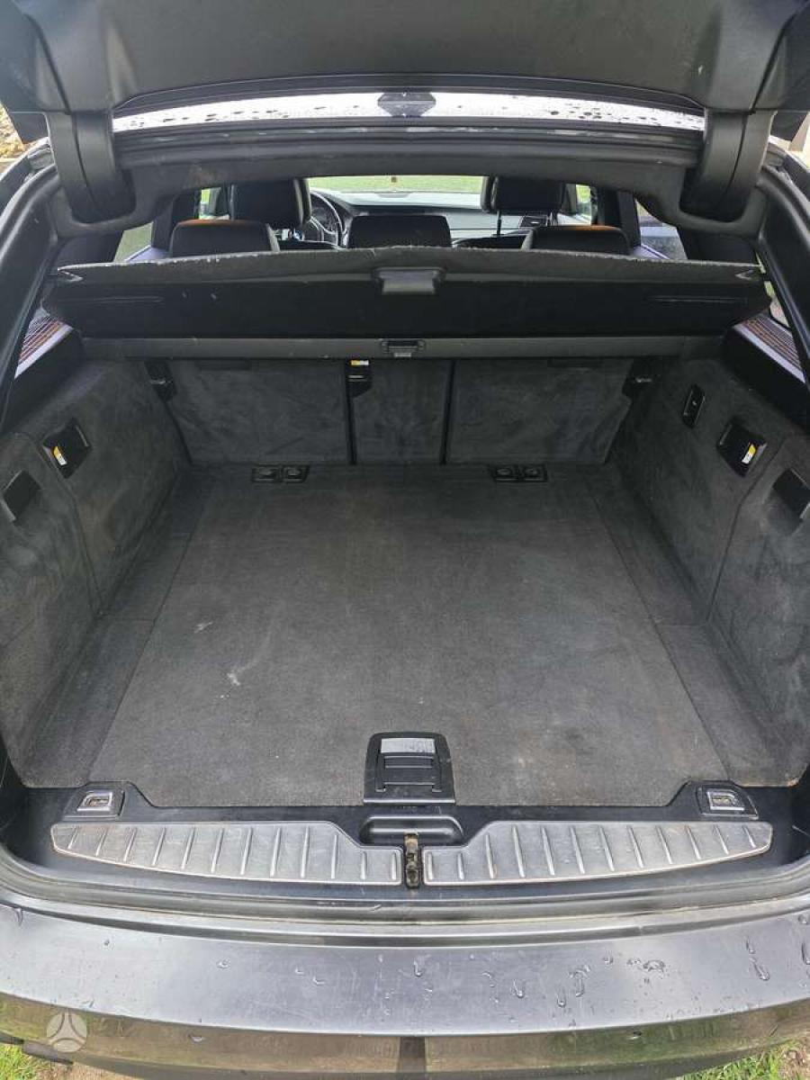 Grey BMW 525 2012 in Silute, with an engine capacity of 2.00 L and mileage of 355 thousand km for 6000 €, photo 13 on AUTOMOTO.COM.LV
