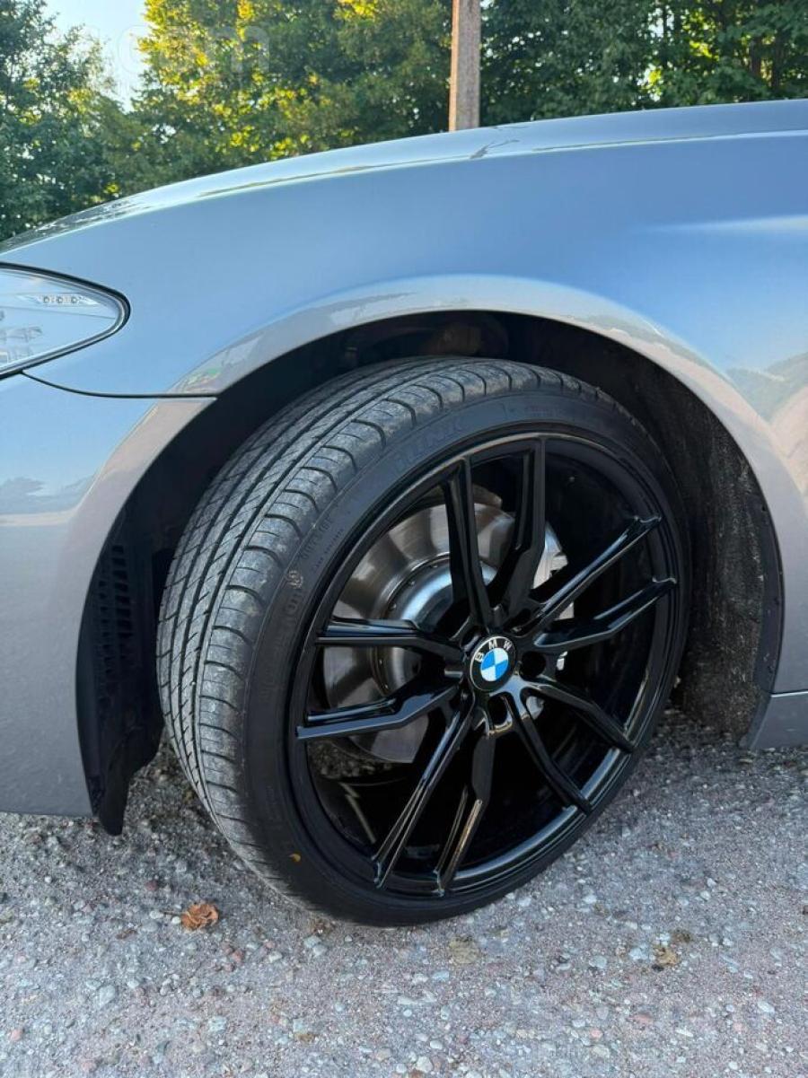 Pelēks BMW 525 2012 Liepāja, ar dzinēja tilpumu 2.00 L un nobraukumu 364 tūkst. km par 11550 €, foto 9 vietnē AUTOMOTO.COM.LV