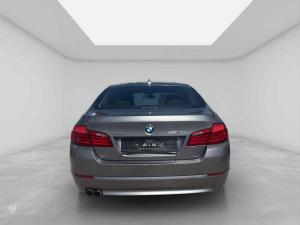 Grey BMW 525 2012 in Kaunas, with an engine capacity of 0.00 L and mileage of 304 thousand km for 8990 €, photo 6 on AUTOMOTO.COM.LV