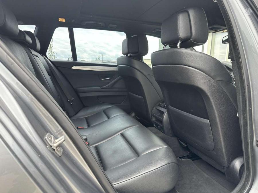 Grey BMW 525 2012 in Vilnius, with an engine capacity of 2.99 L and mileage of 437 thousand km for 5500 €, photo 11 on AUTOMOTO.COM.LV