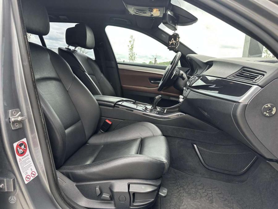 Grey BMW 525 2012 in Vilnius, with an engine capacity of 2.99 L and mileage of 437 thousand km for 5500 €, photo 12 on AUTOMOTO.COM.LV