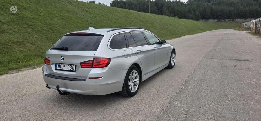 Grey BMW 525 2012 in Vilnius, with an engine capacity of 2.00 L and mileage of 330 thousand km for 6950 €, photo 6 on AUTOMOTO.COM.LV