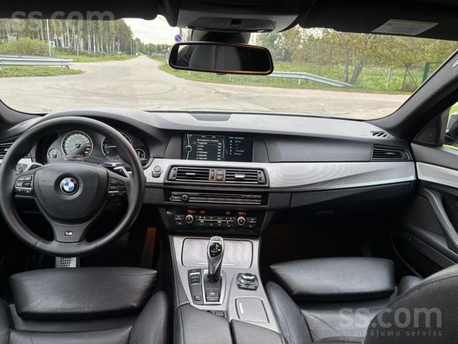 Grey BMW 525 2012 in Riga, with an engine capacity of 2.00 L and mileage of 302 thousand km for 11000 €, photo 6 on AUTOMOTO.COM.LV