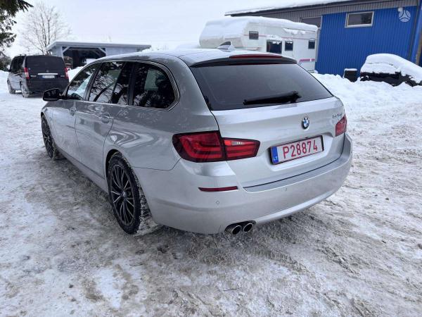 Grey BMW 525 2013 in Gargzdai, with an engine capacity of 2.00 L and mileage of 269 thousand km for 7999 €, photo 5 on AUTOMOTO.COM.LV
