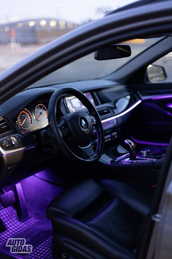 Grey BMW 525 2013 in Vilnius, with an engine capacity of 2.00 L and mileage of 280 thousand km for 12500 €, photo 4 on AUTOMOTO.COM.LV