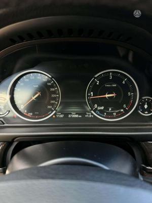 Grey BMW 525 2013 in Sirvintos, with an engine capacity of 2.00 L and mileage of 373 thousand km for 7350 €, photo 14 on AUTOMOTO.COM.LV