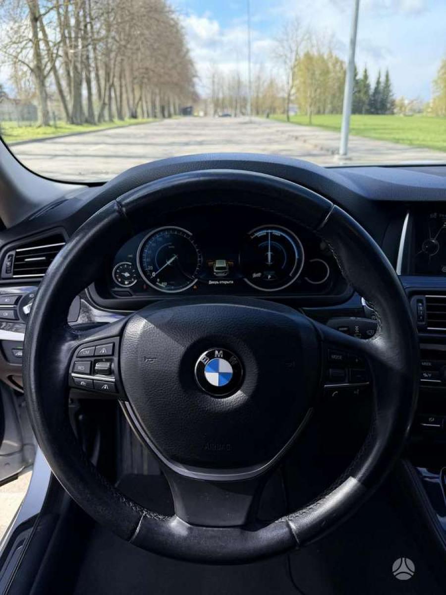 Grey BMW 525 2013 in Sirvintos, with an engine capacity of 2.00 L and mileage of 373 thousand km for 7350 €, photo 16 on AUTOMOTO.COM.LV