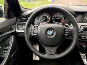Grey BMW 525 2013 in Siauliai, with an engine capacity of 2.00 L and mileage of 313 thousand km for 8950 €, photo 12 on AUTOMOTO.COM.LV