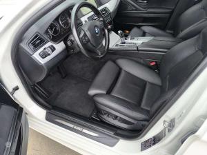 Grey BMW 525 2013 in Joniskis, with an engine capacity of 2.00 L and mileage of 230 thousand km for 11200 €, photo 10 on AUTOMOTO.COM.LV