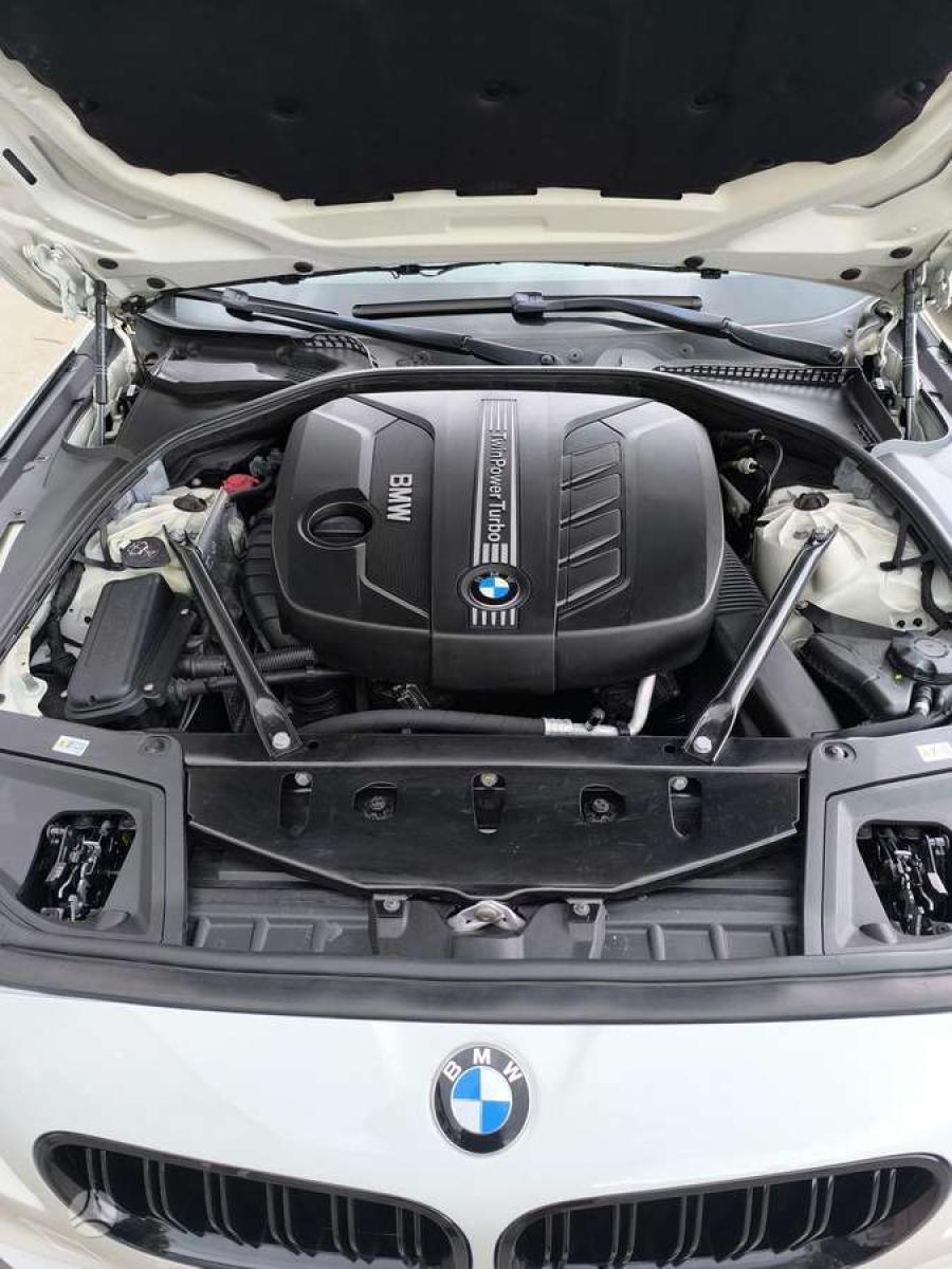 Grey BMW 525 2013 in Joniskis, with an engine capacity of 2.00 L and mileage of 230 thousand km for 11200 €, photo 23 on AUTOMOTO.COM.LV