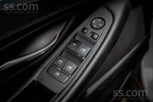 Pelēks BMW 525 2013 Rīga, ar dzinēja tilpumu 2.00 L un nobraukumu 259 tūkst. km par 9490 €, foto 14 vietnē AUTOMOTO.COM.LV