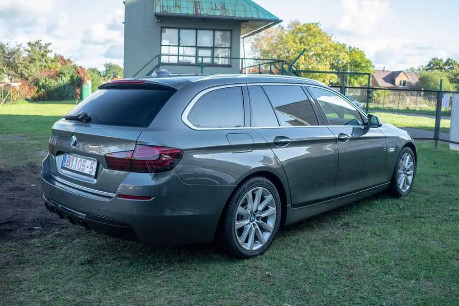 Pelēks BMW 525 2014 Liepāja, ar dzinēja tilpumu 2.00 L un nobraukumu 346 tūkst. km par 8800 €, foto 7 vietnē AUTOMOTO.COM.LV