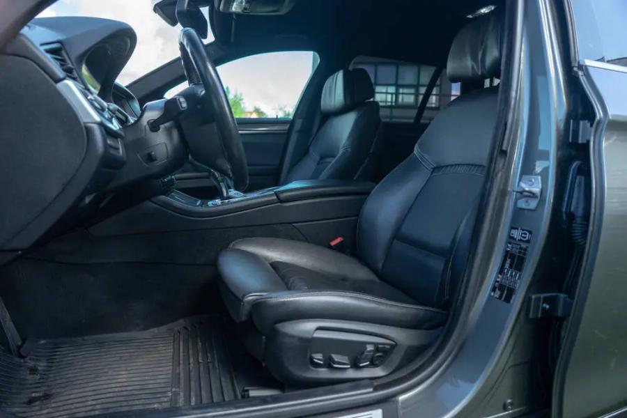 Pelēks BMW 525 2014 Liepāja, ar dzinēja tilpumu 2.00 L un nobraukumu 346 tūkst. km par 8800 €, foto 9 vietnē AUTOMOTO.COM.LV