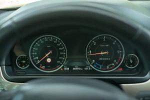Pelēks BMW 525 2014 Liepāja, ar dzinēja tilpumu 2.00 L un nobraukumu 346 tūkst. km par 8800 €, foto 17 vietnē AUTOMOTO.COM.LV