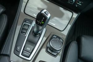 Pelēks BMW 525 2014 Liepāja, ar dzinēja tilpumu 2.00 L un nobraukumu 346 tūkst. km par 8800 €, foto 19 vietnē AUTOMOTO.COM.LV