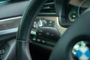 Pelēks BMW 525 2014 Liepāja, ar dzinēja tilpumu 2.00 L un nobraukumu 346 tūkst. km par 8800 €, foto 22 vietnē AUTOMOTO.COM.LV
