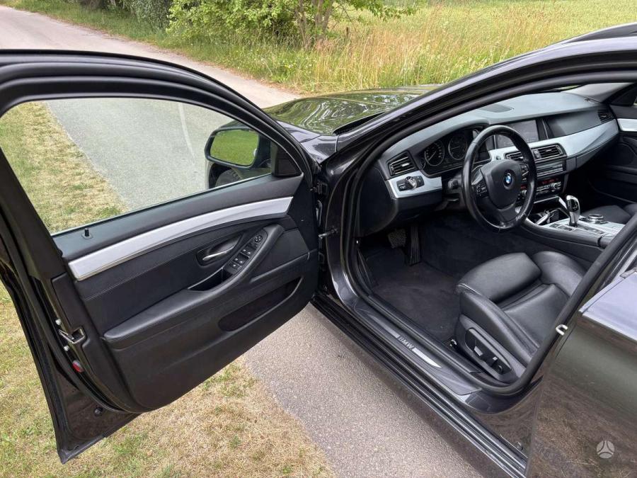 Pelēks BMW 525 2014 Panevēža, ar dzinēja tilpumu 2.00 L un nobraukumu 251 tūkst. km par 8250 €, foto 15 vietnē AUTOMOTO.COM.LV