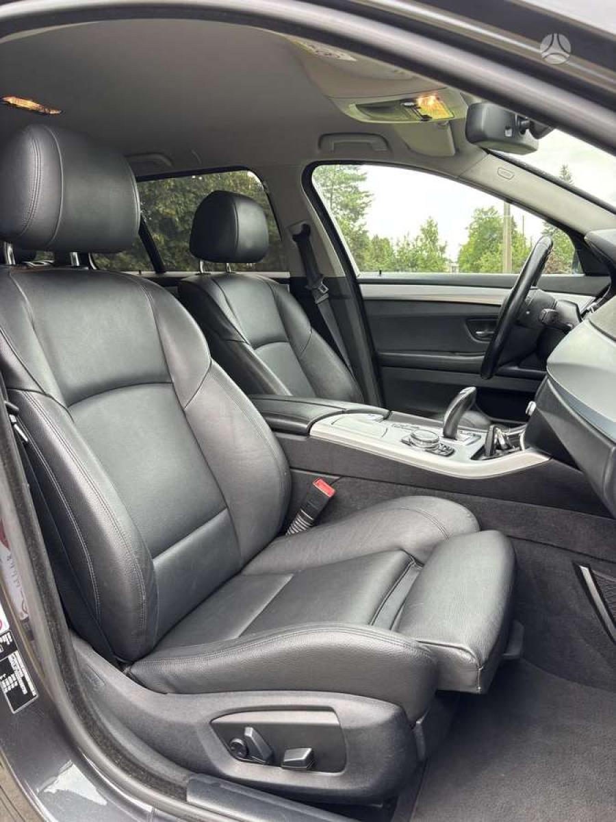 Pelēks BMW 525 2014 Panevēža, ar dzinēja tilpumu 2.00 L un nobraukumu 251 tūkst. km par 8250 €, foto 20 vietnē AUTOMOTO.COM.LV