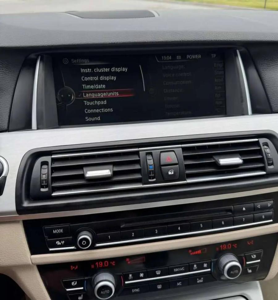 Grey BMW 525 2014 in Telschi, with an engine capacity of 2.00 L and mileage of 256 thousand km for 8690 €, photo 22 on AUTOMOTO.COM.LV